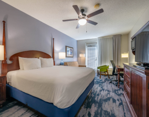 King Balcony - SummerPlace Inn