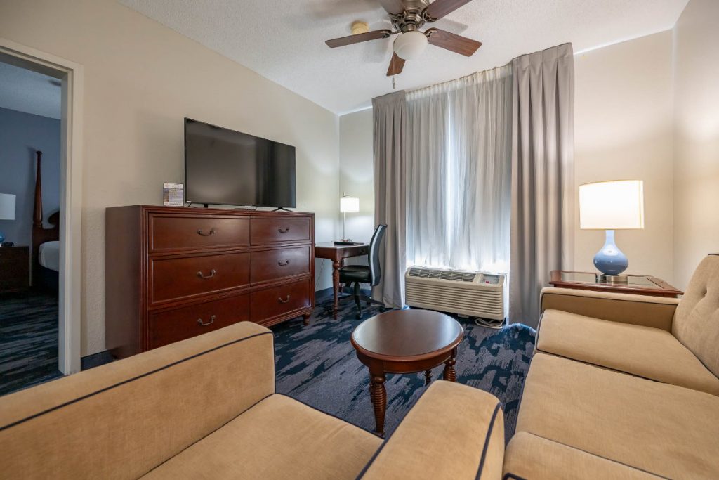 Rooms - SummerPlace Inn